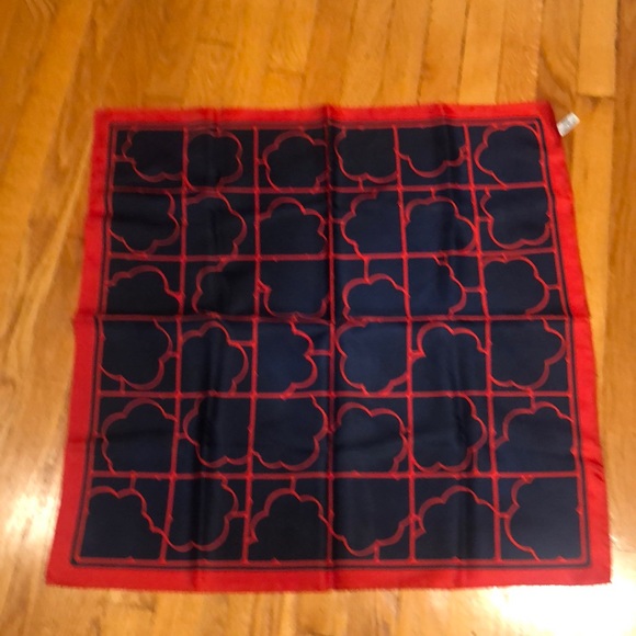 totes | Accessories | Nwot Totes Water Repellent Rain Scarf | Poshmark